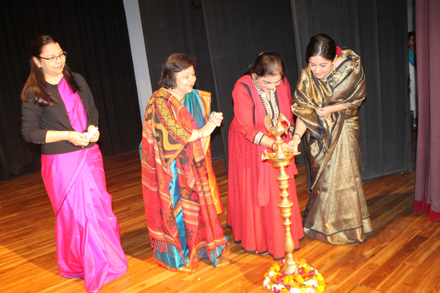 Spic Macay: St Marks Sr Sec Public School Meera Bagh
